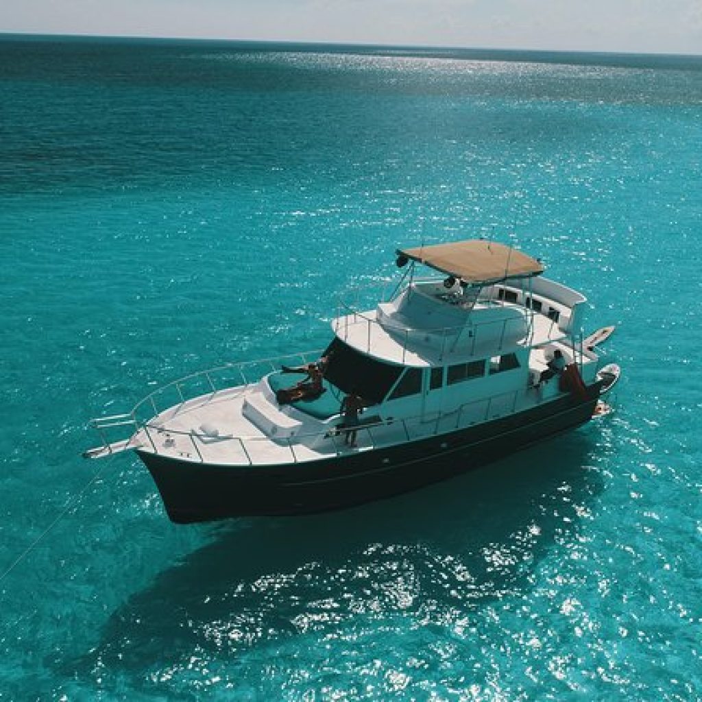 Big 57-foot yacht for larger group needs | Caribbean Dream Yachts